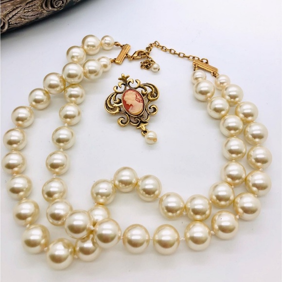 Jewelry | Vintage Pretty Pearl Jewelry Cameo Lot | Poshmark